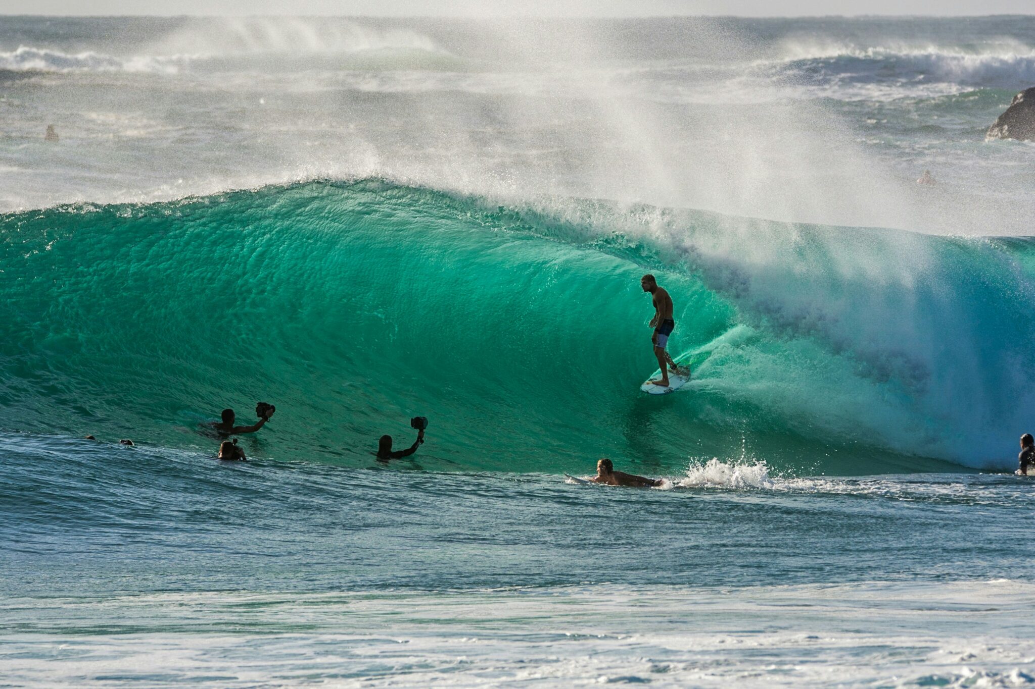 Surfing the Elements: How Weather Shapes Surf Conditions